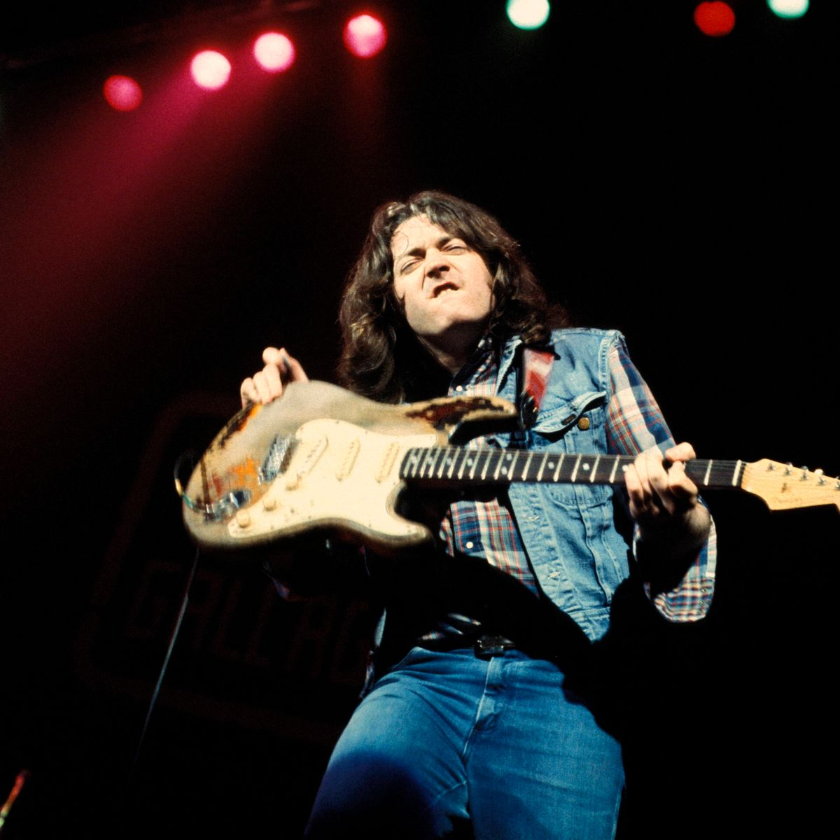 Album Review : The Best Of Rory Gallagher | Life Music Media