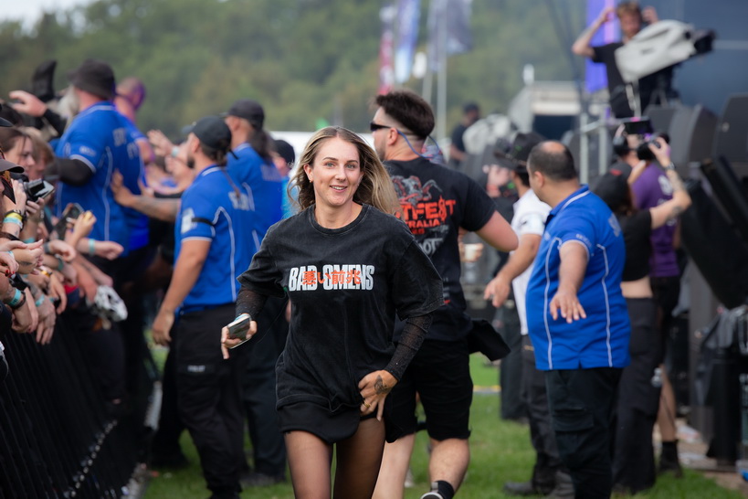 Photo Gallery: Crowd at KNOTFEST, Sydney 2025 | Life Music Media